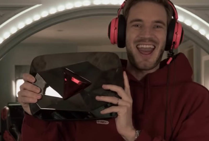 Le bouton Youtube Red Diamond offert pour 100 millions d’abonnés est ...