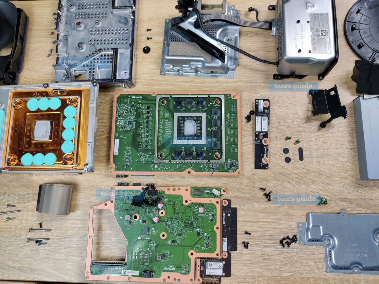 Xbox Series X : on a démonté la console de Microsoft