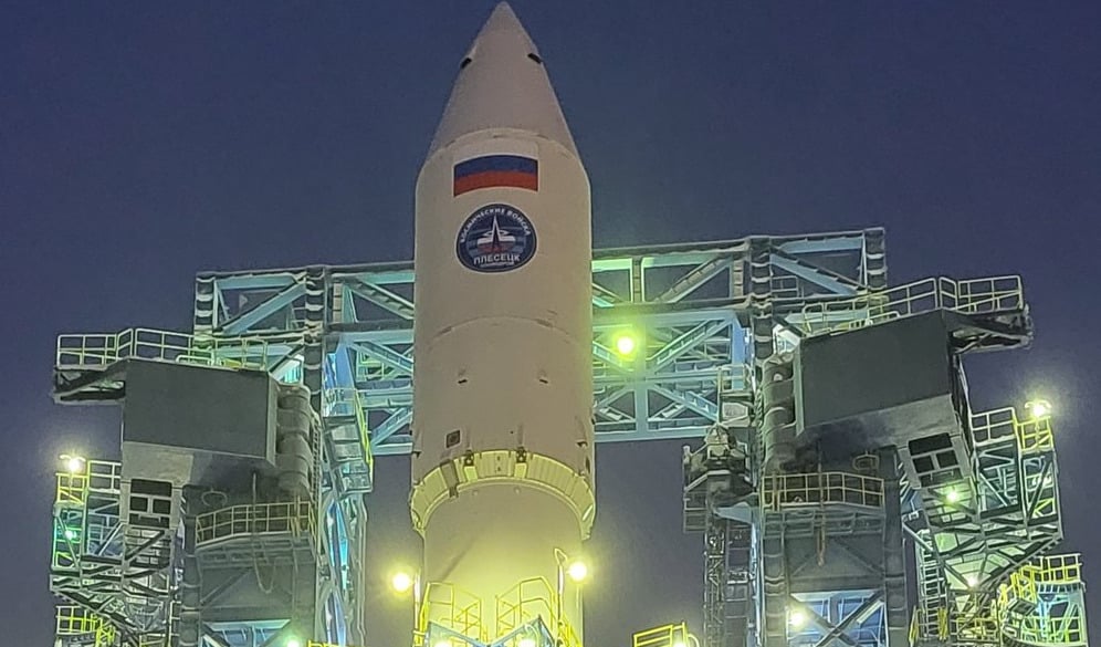 Incontrôlable, une fusée russe s'écrase sur Terre | Laminute.info