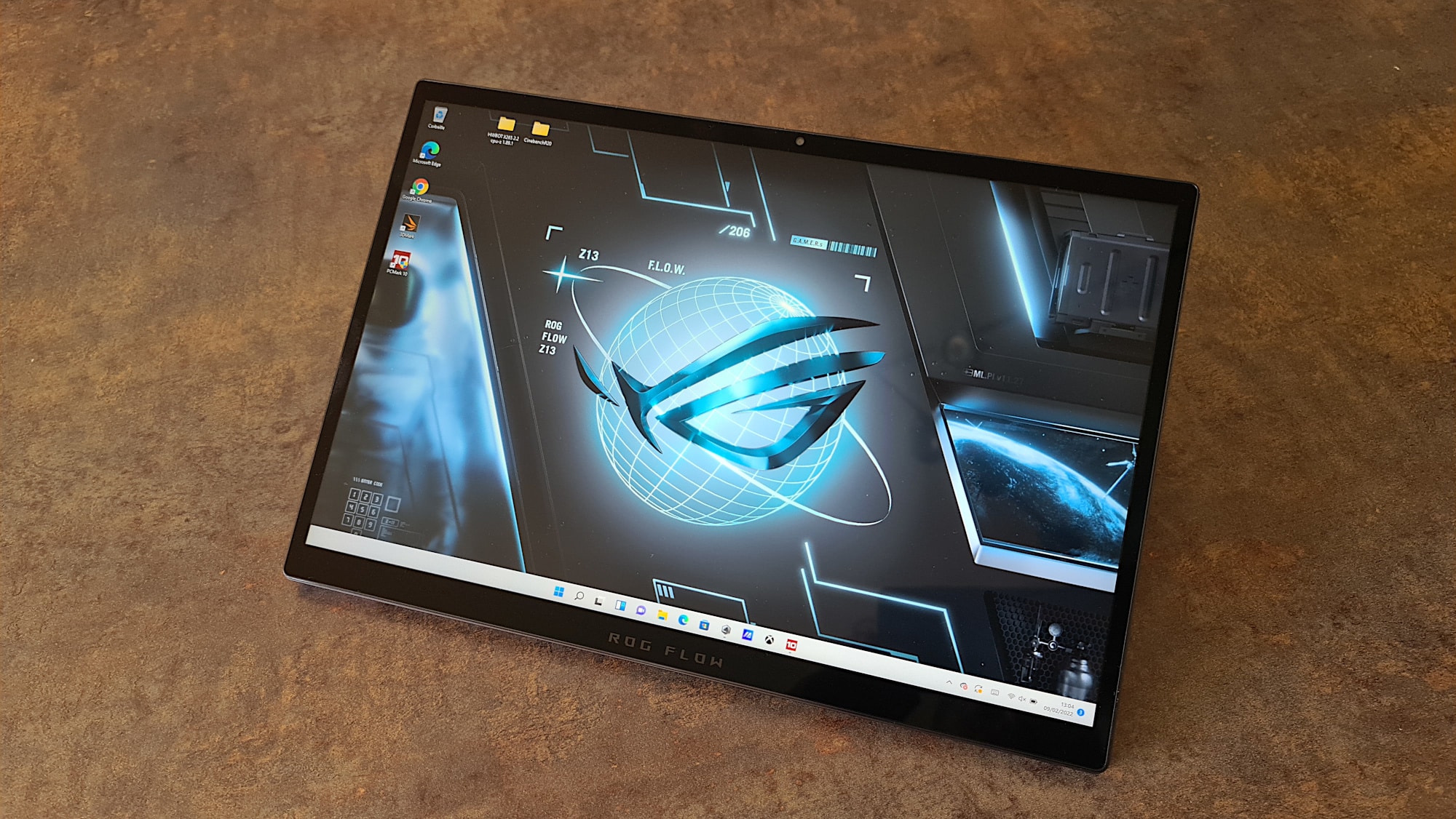 Test Asus ROG Flow Z13 : la tablette qui se transforme en PC gamer ...