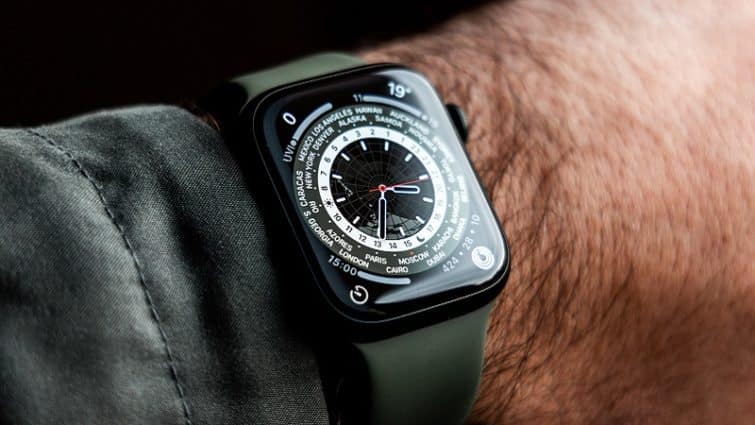 Apple Watch Series 8 : le modèle « Extreme Sports » aurait un écran ...
