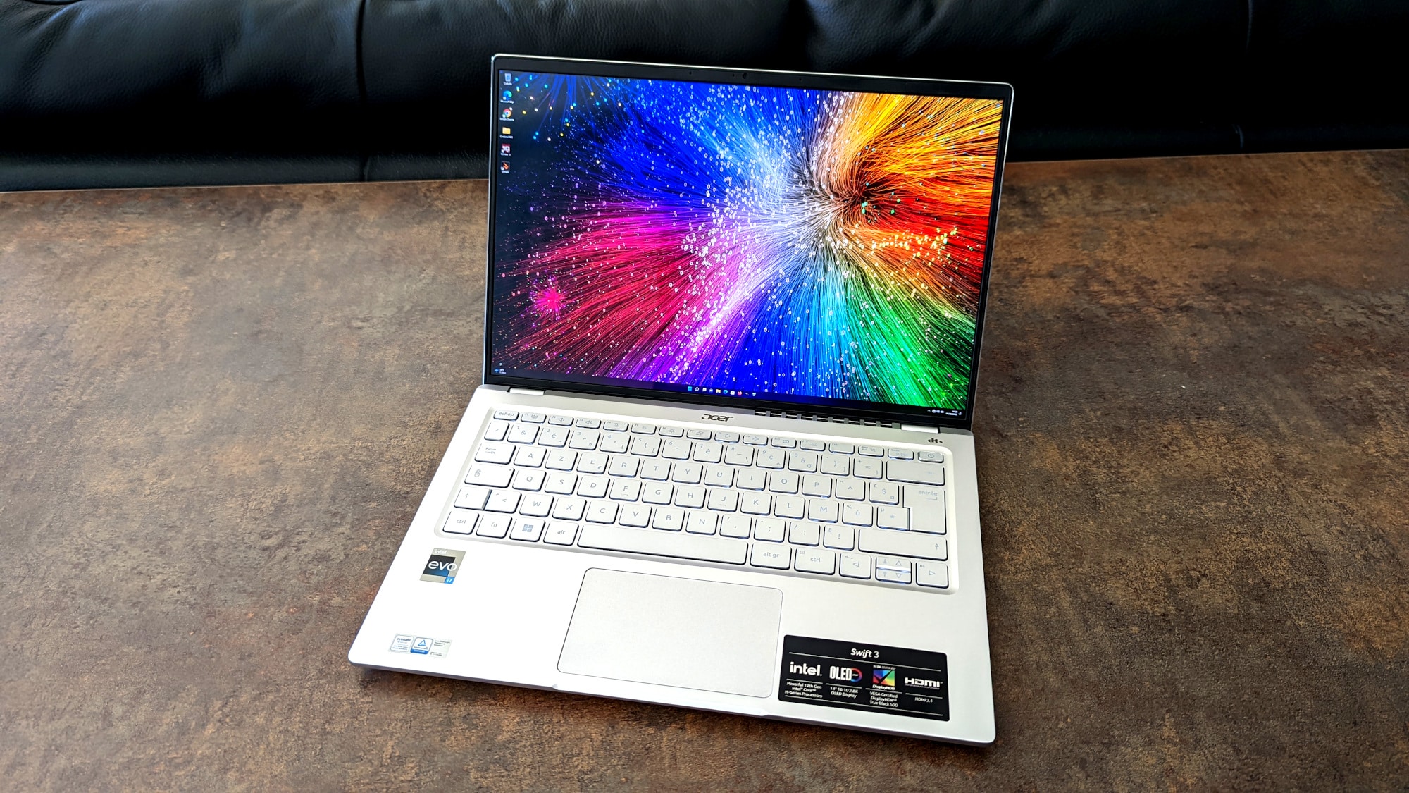 Test Acer Swift 3 OLED : un ultrabook performant, endurant et doté d'un ...