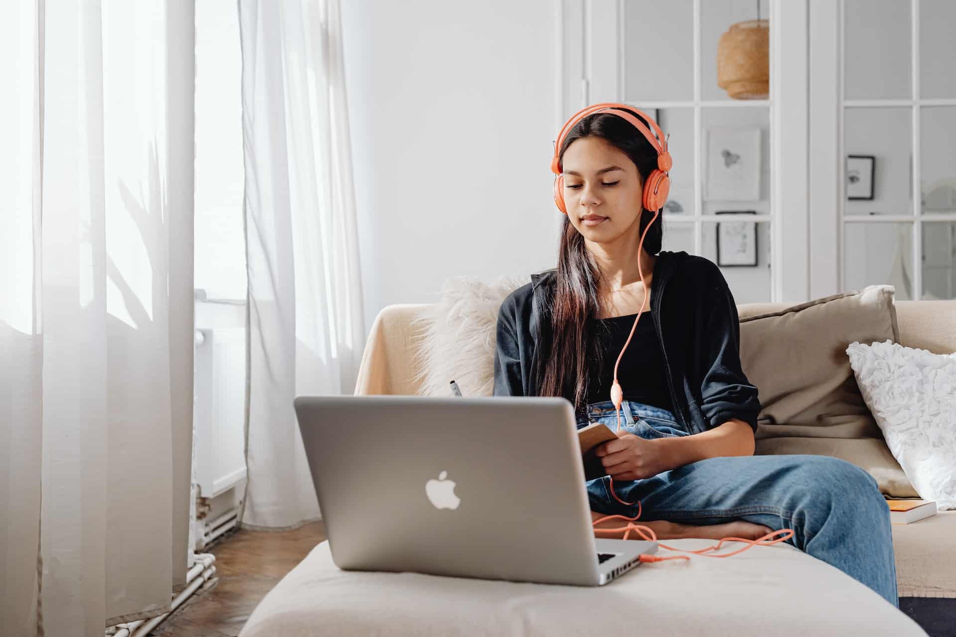 Box fibre à petit prix : craquez pour la Freebox Révolution à 19,99 €/mois