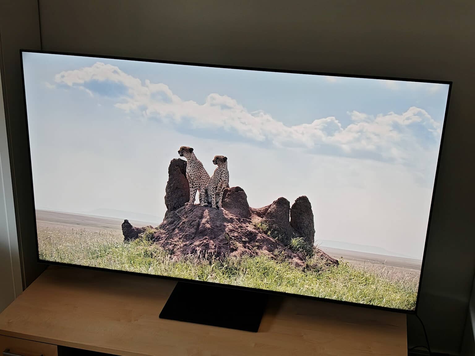 Test 65C805 : essai transformé pour la TV LCD mini LED la plus ...