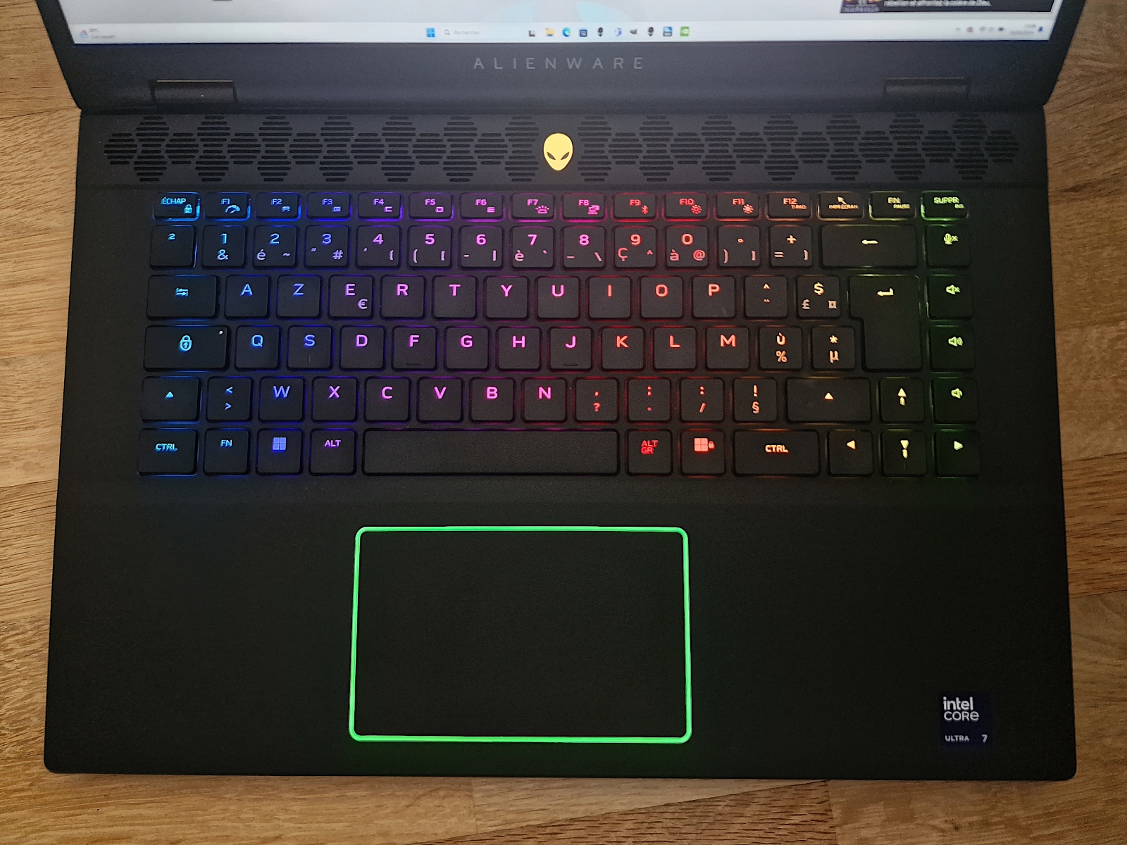 Test Alienware m16 R2 : ce PC portable gamer de milieu de gamme séduit ...