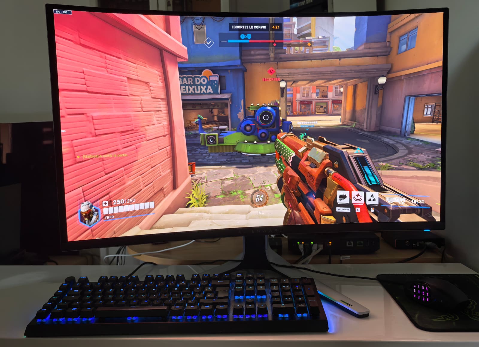 Test Dell Alienware AW3225QF : ce moniteur gamer 4K 32 pouces allie ...
