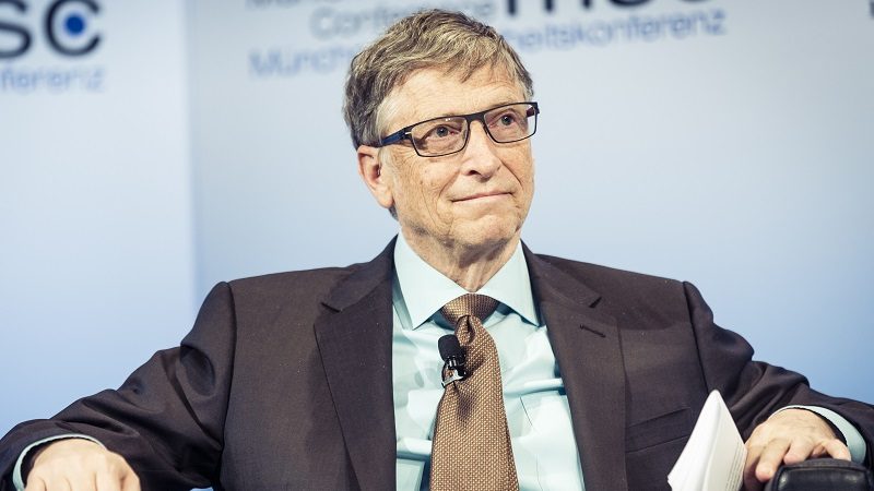 Bill Gates a craqué pour ce smartphone pliable Samsung, voici pourquoi